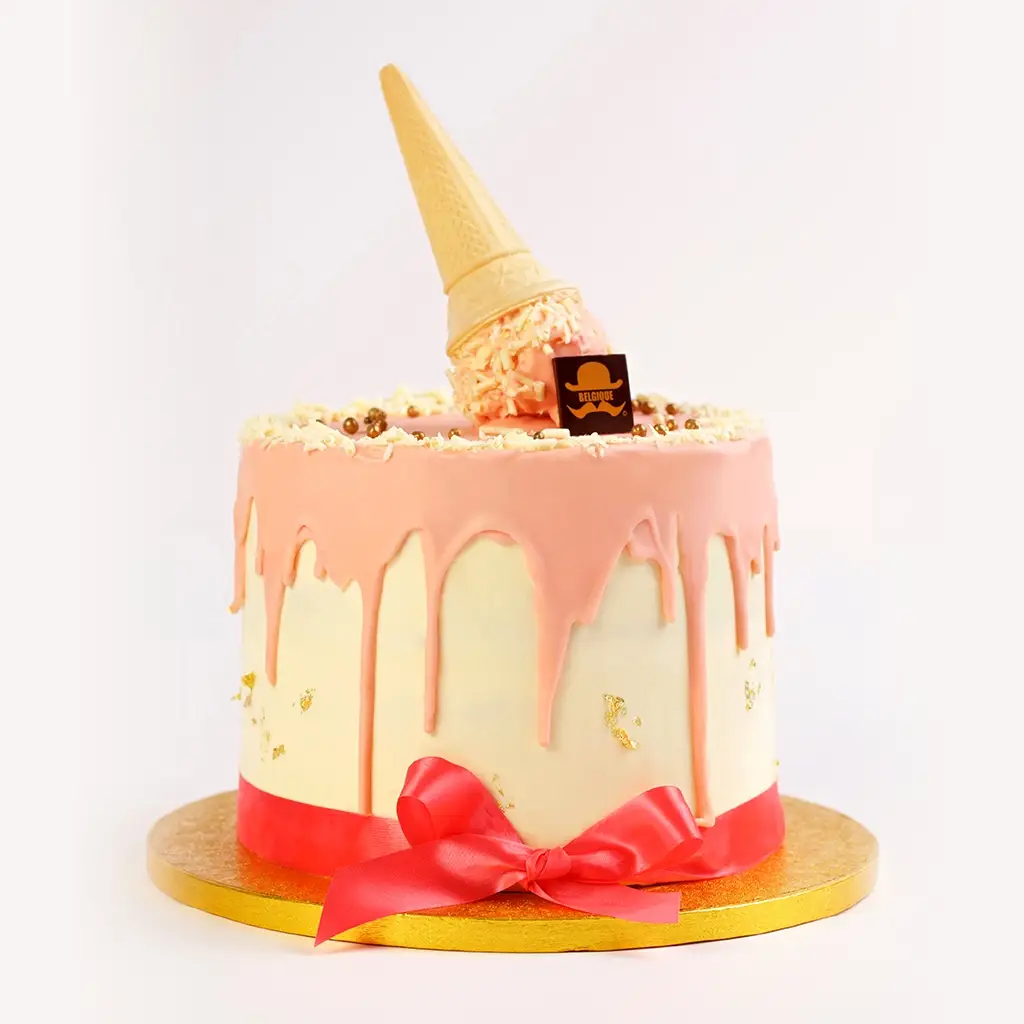 Buttercream Vanilla Dripping Cake - Belgique Patisserie